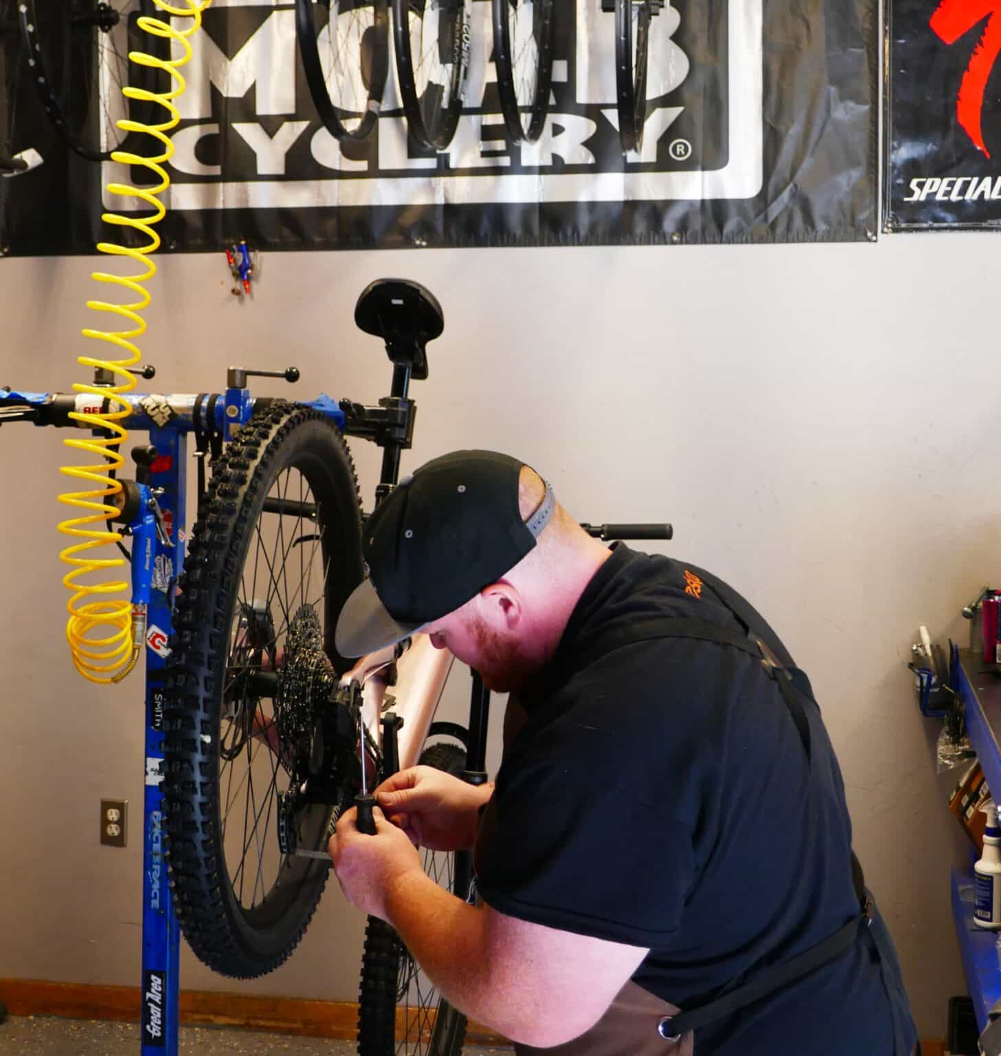 Moab Cyclery – Bike Rentals, Shuttles & Repairs | Friendly Service